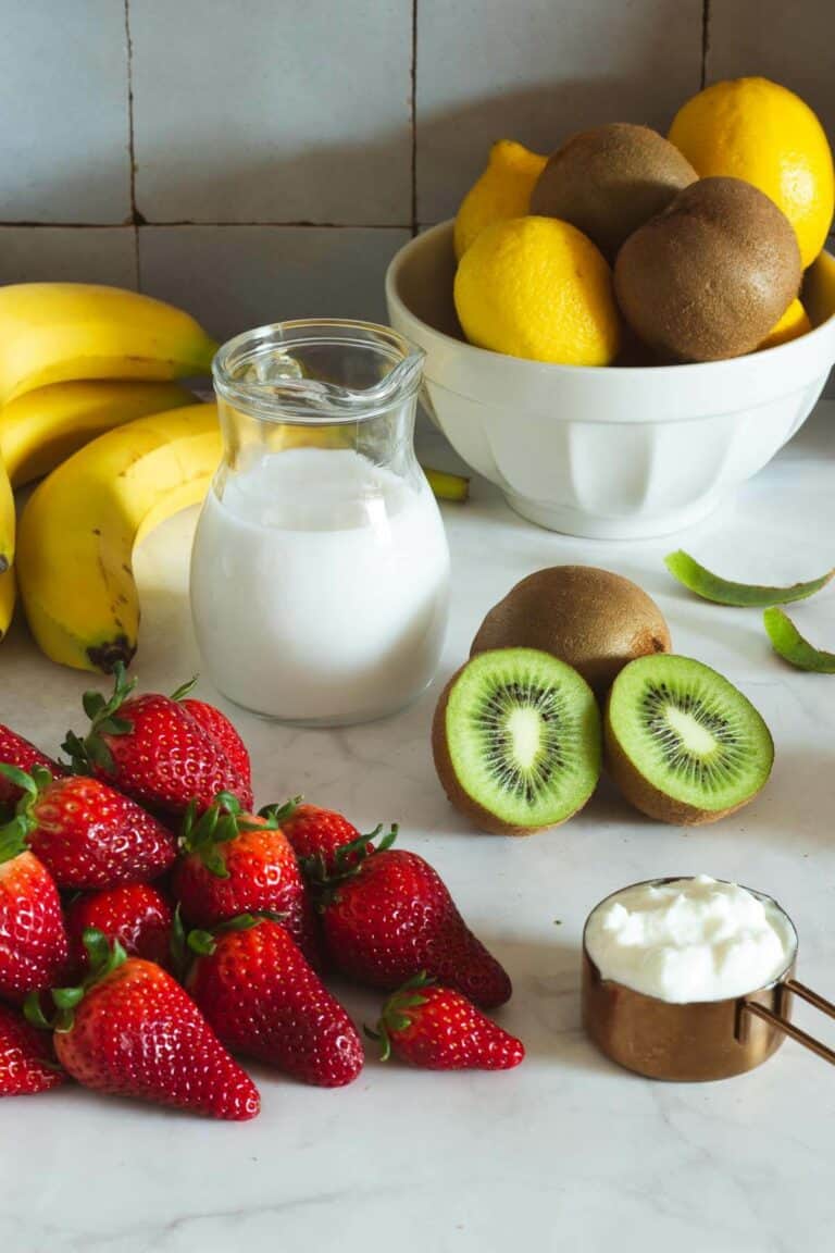 Strawberry Banana Kiwi Smoothie Our Plant Based World