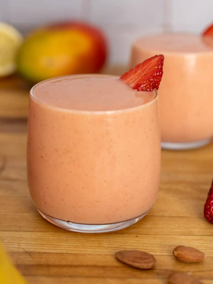 Best Pre-workout Smoothie for Muscle Gain & Weight Loss