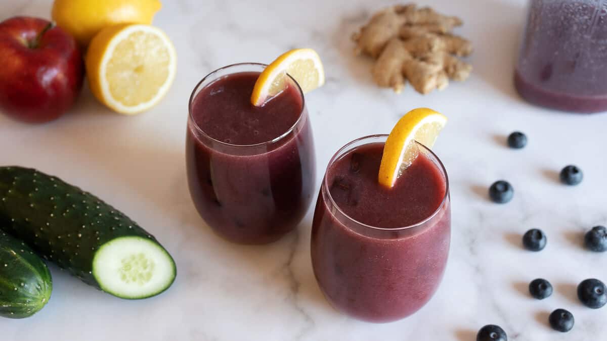 Organic Blueberry Juicer Recipe and Benefits