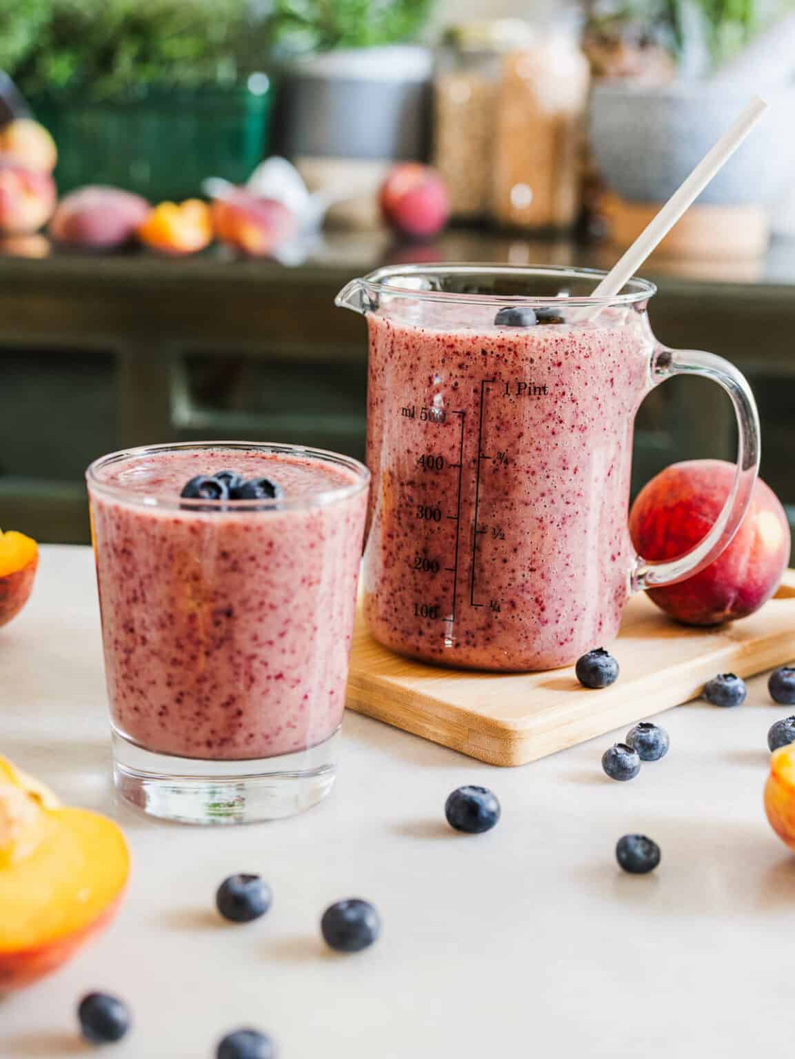 Peach Blueberry Smoothie (3 ingredients)
