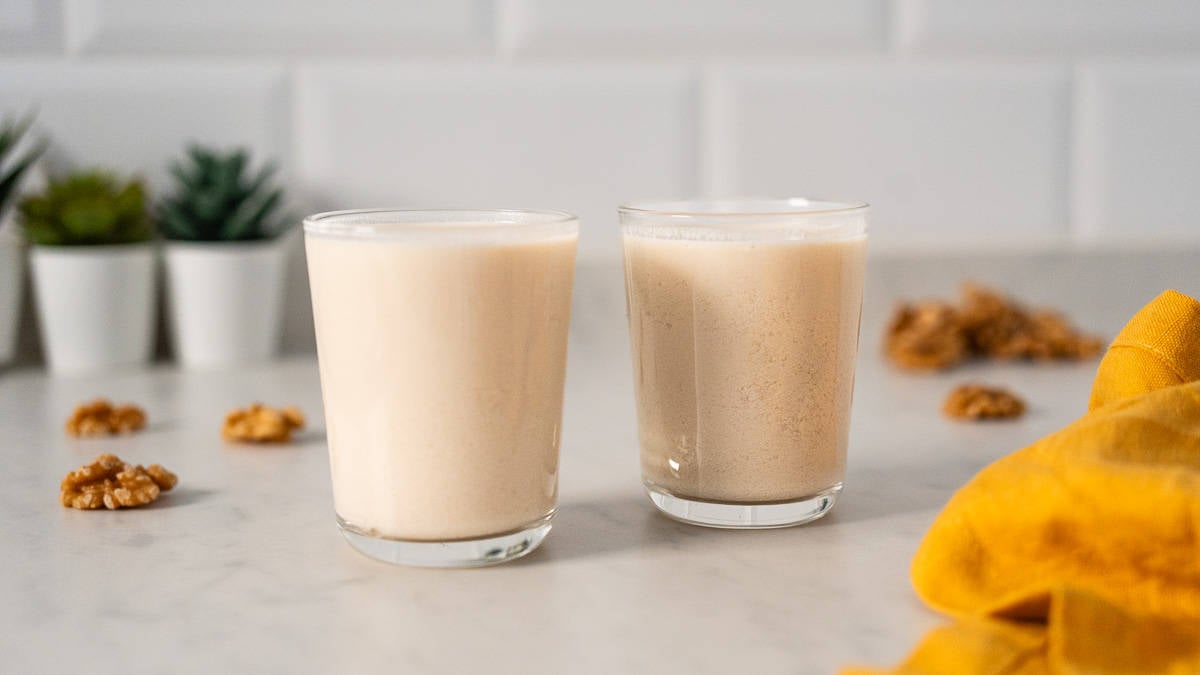 Homemade Walnut Milk Recipe and Benefits + Oat Milk Benefits