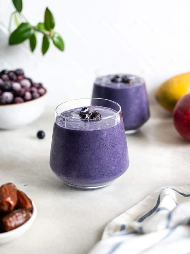 Blueberry Mango Smoothie (Protein-packed)